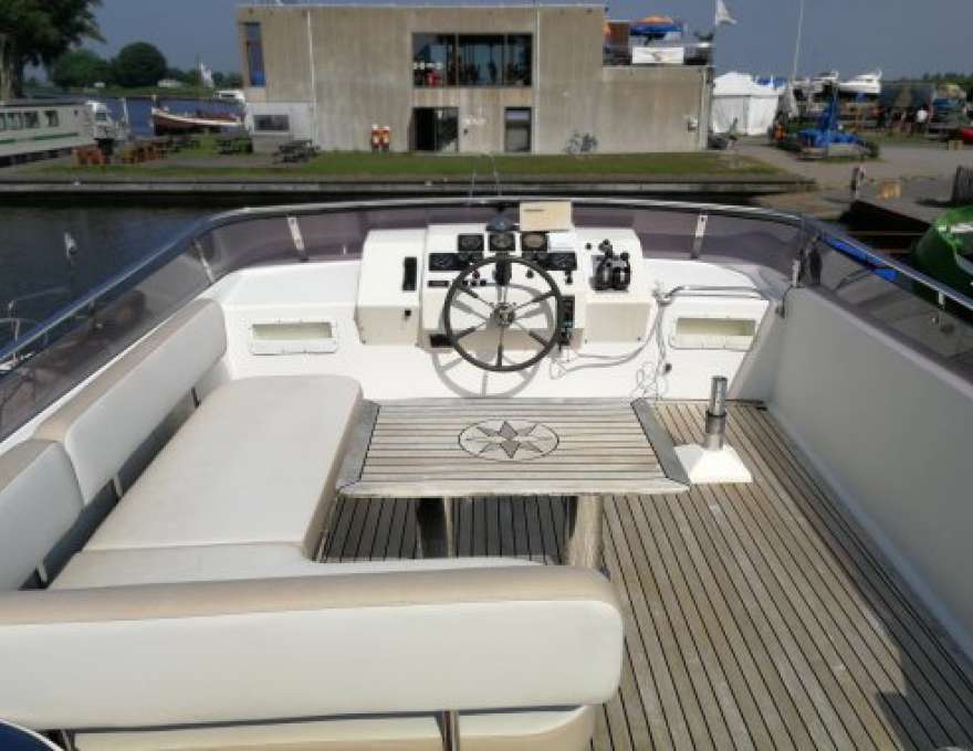 Neptunus 156 Flybridge | Een boot kopen